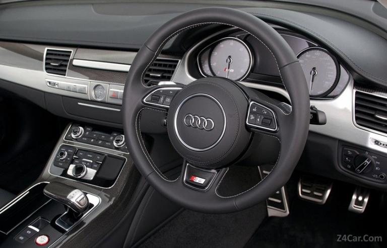 آئودی S8 | Z4Car